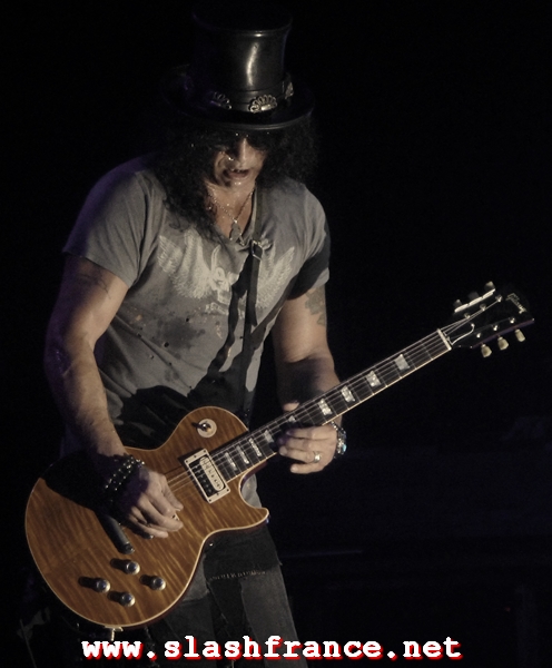 News Slash :: Slash donne un concert au Zénith de Paris ! Toutes les ...
